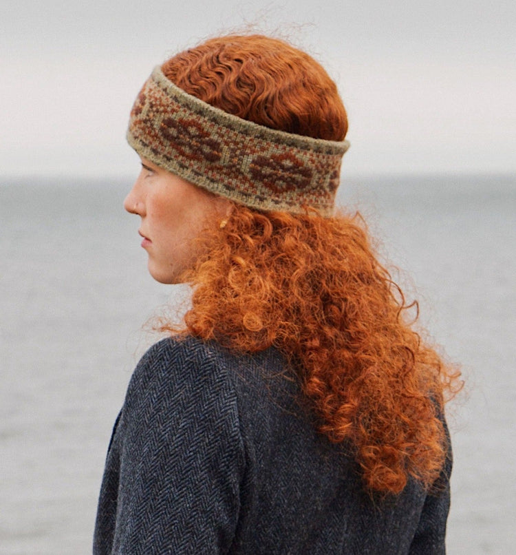 Shetland Knitwear – Scottish Textiles Showcase