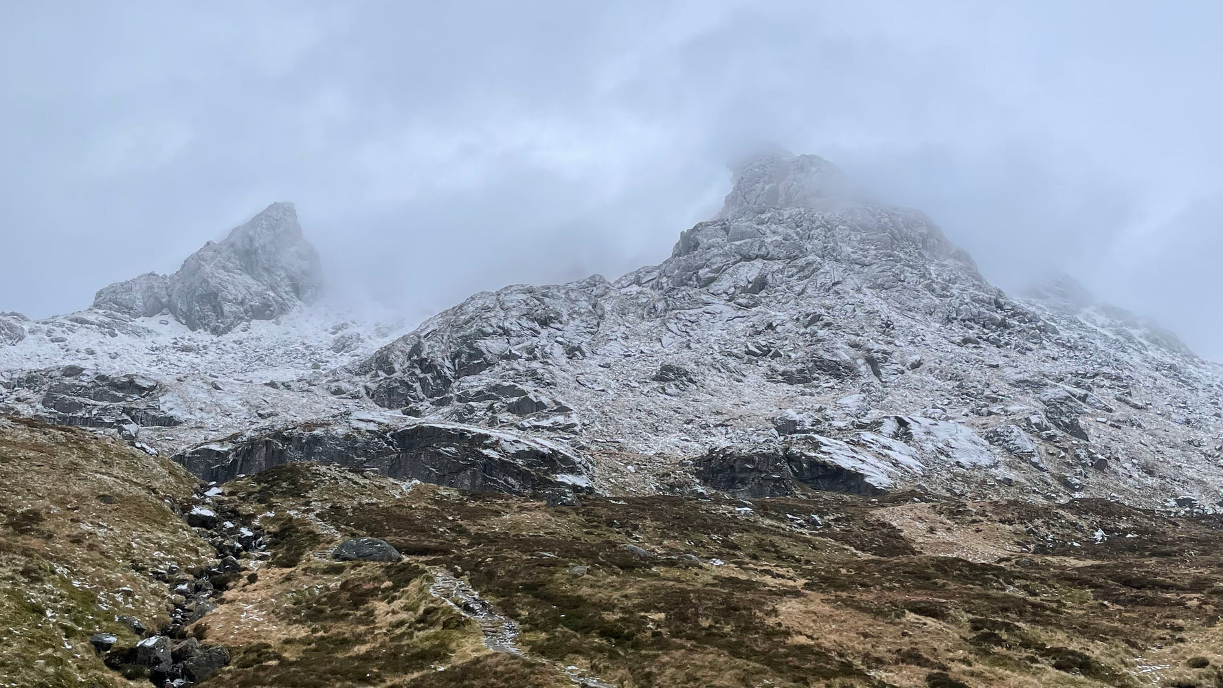 Made in Scotland, quality Scottish blankets, tweed coats, accessories ...